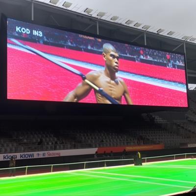 China Sports Outdoor LED Perimeter Display 6500nits IP65 Weatherproof with 100,000 Hour Lifespan for sale