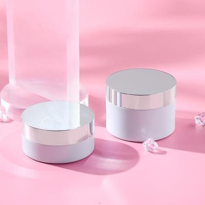 China Photogenic Amber Glass Cream Bottles UV Protection + Euro Dropper For Luxury Brands for sale