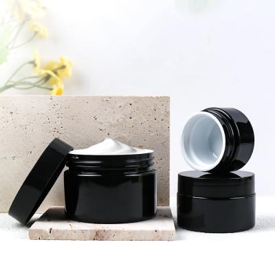 China ISO 9001 Certified Recyclable Non Spill Plastic Cream Jar with Wide-Mouth Design for Easy Access for sale