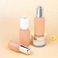 China Light-Blocking Matte PET Dropper Bottles 15/30ml with Leak-Proof Design for Skincare and Essential Oils for sale