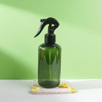 China Trigger Spray Bottles with Ergonomic Trigger Sprayer, Light-Blocking Amber/Green, and Leak-Proof Seal for Home and Skincare for sale