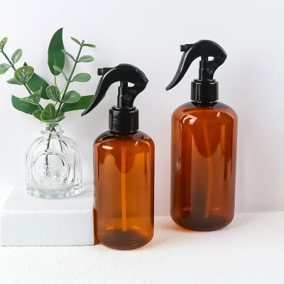 China Trigger Spray Bottles with Ergonomic Trigger Sprayer, Light-Blocking Amber/Green, and Leak-Proof Seal for Home and Skincare for sale