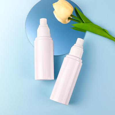 China Leakproof PET Spray Lotion Bottle with Customizable Travel-Friendly Design for Skincare Packaging for sale