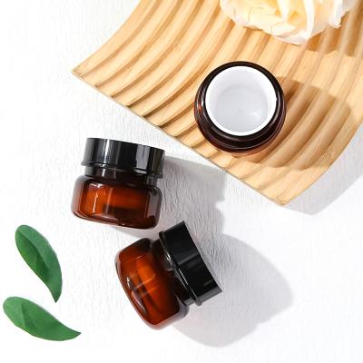 China Amber Plastic Cosmetic Jar with Inner Liner for Light Protection and Customizable Options for sale