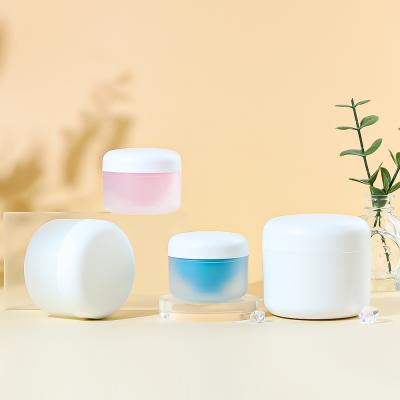 China BPA Free Cosmetic Cream Jar with Customizable Matte Finish for Skincare Brands for sale