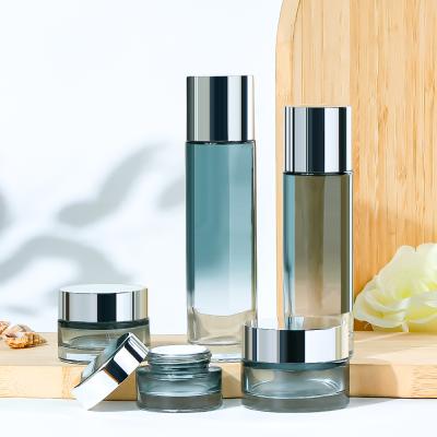 China Customizable Frosted Glass Cosmetic Bottle Set - Leak-Proof Lotion and Serum Bottles for Premium Skincare Packaging for sale