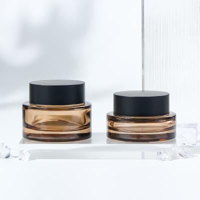 China Frosted Finish Leakproof Customizable Glass Cream Jar for Cosmetic Packaging for sale