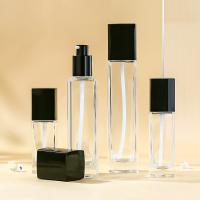China Transparent Frosting Glass Cosmetic Bottle Set with Leak-proof Sealing and Customizable Design for Luxury Skincare Packaging for sale