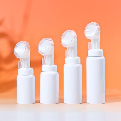 China Custom PET Foam Pump Bottle with Soft Silicone Brush | Leak-Proof Design & Customizable Colors for Skincare for sale