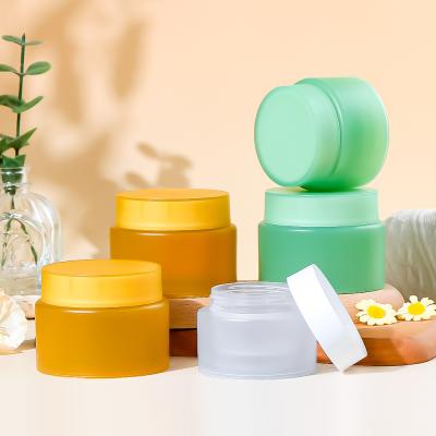 China Double Wall PP Cream Jar with Double Layer Structure, Customizable Colors, and Leak-Resistant Design for Skincare Packaging for sale