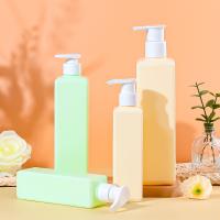 China Refillable Square HDPE Shampoo Bottle with Leak-proof Pump for Modern Hair Care Packaging for sale