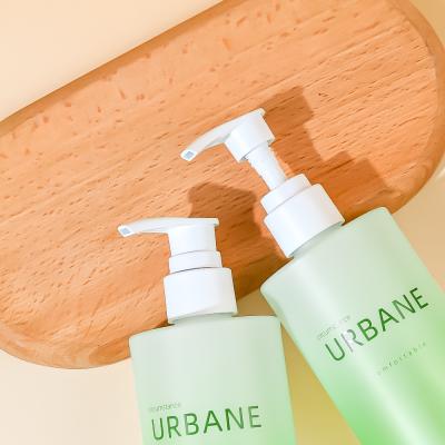 China Gradient Green PET Lotion Bottle with Pump - Leakproof Cosmetic Packaging in 250ml 300ml 400ml Sizes for sale