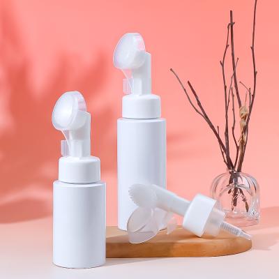 China Deep Cleansing PET Foam Pump Bottle with Silicone Brush for Skincare Products for sale