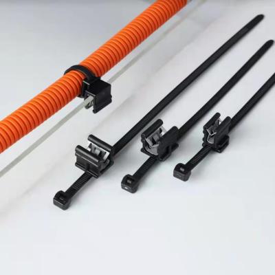 China Black Plastic Nylon Cable Tie Straps 4.8mm Width 100pcs With kabelclip for sale