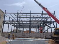 China Sturdy Large Steel Building with Customizable Roof Designs for sale