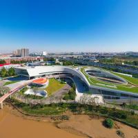 China Versatile Steel Structures for Retail Spaces and Commercial Use for sale