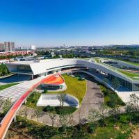 China Durable Prefabricated Steel Buildings for Retail Space Needs for sale
