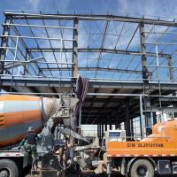 China Spacious Industrial Parks Steel Structure Construction Ideal for Heavy and Light Industries for sale