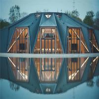 China Durable Large Size Steel Supermarket Building with Unique Design for sale