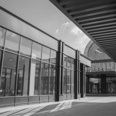 China Cost Effective Steel Supermarket Building with Rapid Construction and Delivery for sale
