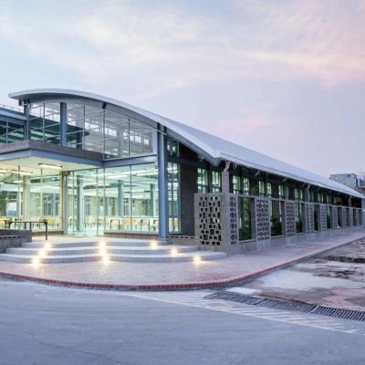 China Prefabricated Exhibition Halls Buildings with Custom Design and Elegant Appearance for sale
