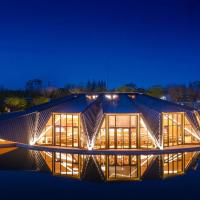 China Modern Steel Structure Conference Center Designed for Large Scale Public Events for sale