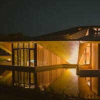 China Prefabricated Steel Convention Center Offering Flexible Multi Purpose Event Spaces for sale