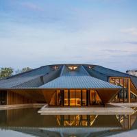 China Advanced Steel Structure Cultural Center Featuring Open Interior Architectural Design for sale