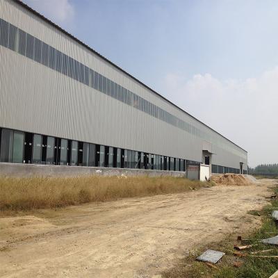 China Eco Friendly Steel Beverage Factory with Insulated Composite Panels and Skylight Roof for sale