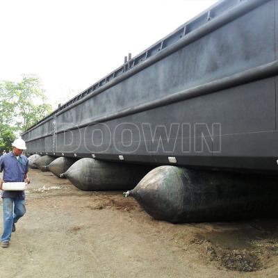 China Marin Heavy Duty Air Lifting Bag 70T-1000T Capacity Abrasion Resistant for sale