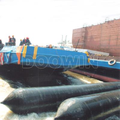 China High Pressure Ship Launching Airbags Black With Synthetic Tire Cord / Rubber Layers for sale
