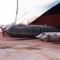China Anti Explosion High Pressure Inflatable Marine Airbags With Synthetic Tire Cord / Rubber Layers for sale