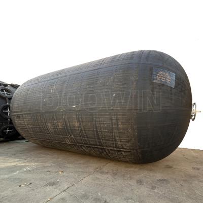 China Black Inflatable Pneumatic Rubber Fenders Shock Absorption 0.05MP-0.08MPa for sale