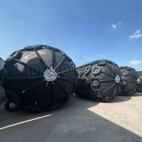 China Aging Resistant Rubber Marine Fender , Floating Pneumatic Fenders For Ships ISO17357 for sale