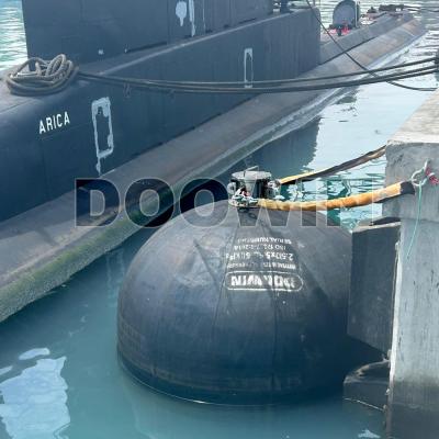 China Hydro-pneumatic Fenders Yokohama Type Inflatable Rubber Fender For Submarine Docking for sale
