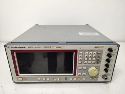 China Rohde & Schwarz R&S SME06 6 GHz Analog Signal Generator with -135 dBm to +13 dBm Output and ±1 dB Accuracy for sale