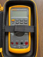 China Fluke 87V True-RMS Multifunction Tester 1000V 10A CAT IV 600V Industrial Digital Multimeter for sale