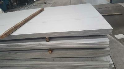 China 2mm Diamond Pattern Anti Skid 304 316 Chequered Stainless Steel Floor Sheet for sale