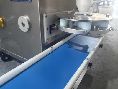 China Multipurpose Pastry Filling Machine 60pcs/min 220V Commercial Dough Filling for sale