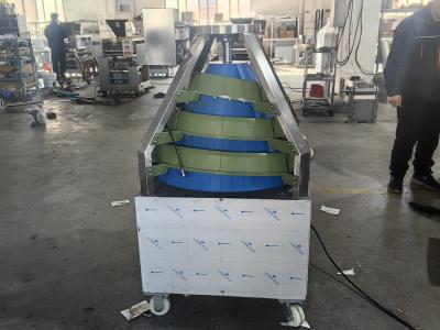 China Full Rubber Dough Divider Rounder Machine 380V 0.8KW 1900-7600 Pcs/H for sale