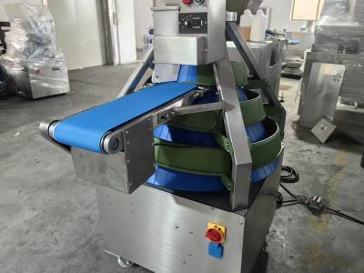 China Food Grade PE Full Rubber Dough Rounder 0.8KW 1900-7600 Pcs/H for sale