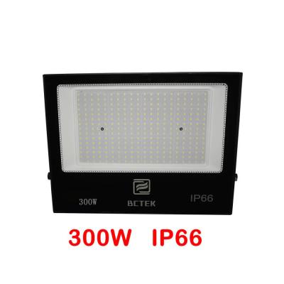 China 265V 30000LM Solar Garden Flood Lights 300W Waterproof Landscape Light for sale