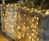 China Bedroom Warm White Solar Icicle Lights SELV 600 LED IP44 Output 28V for sale