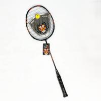 China Full Carbon Fiber Racquet Wooven Handle Moderate Lightest Badminton Racket for sale