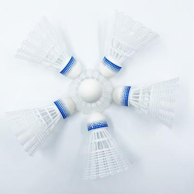 China Nylon Leaf Badminton Plastic Shuttlecock With PEA Cork Head for sale