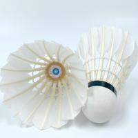 China Dmantis G8 Model Traditional Shuttlecock High Quality Goose Feather and PU Cork Suitable for All People for sale
