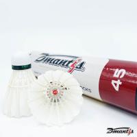 China Badminton Sport Items Durable High Durability Training Badminton Goose Feather Shuttlecock 3in1 Hybrid for sale