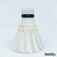 China Good Stability Natural Goose Feather Natural Feather Badminton Shuttlecock in Dmantis Brand D45 Model for sale