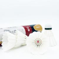 China Dmantis Badminton Shuttlecock OEM Hybrid Shuttlecock for Indoor Training and Competition for sale