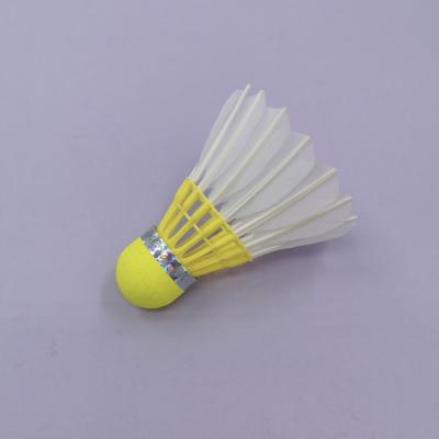 China Durable 3in1 Hybrid Badminton Shuttlecock for Sale Natural Hybrid Badminton Shuttlecock for sale